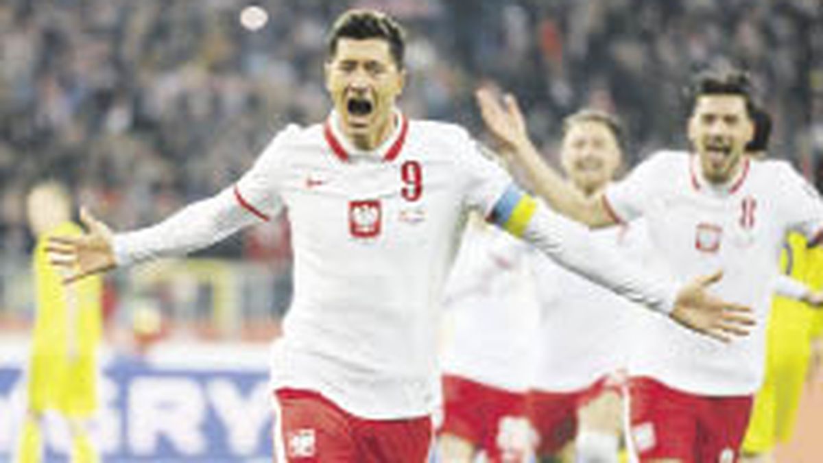 CR7 y Lewandowski, a Qatar