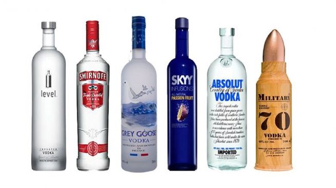 Estados Unidos ahora prohíbe la importación de vodka ruso