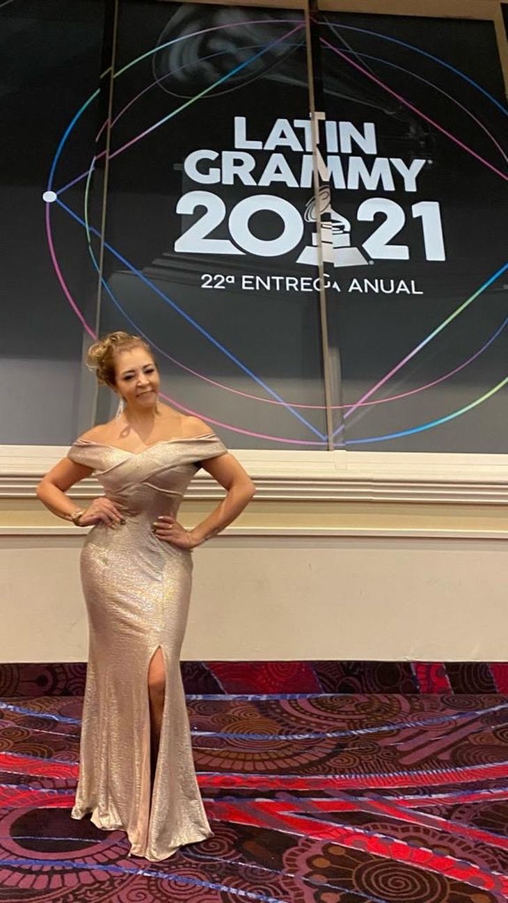 Laurita Show, una latina que conquista la música y el cine en EEUU