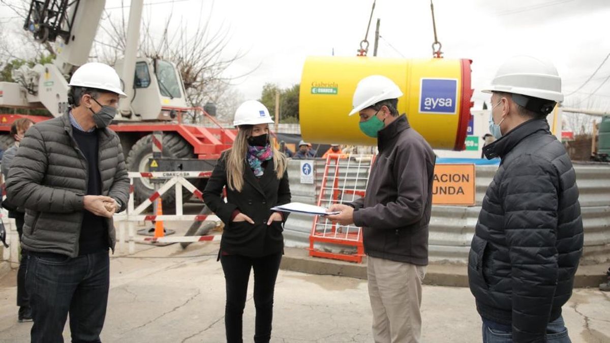 Galmarini, Katopodis y Gray inauguraron una red de agua potable y verificaron obras cloacales