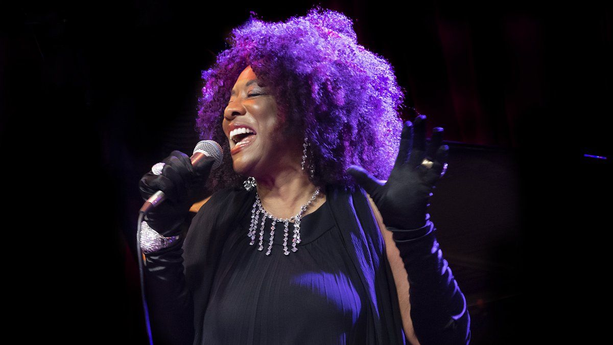 Eve Cornelious llega al Bebop Club