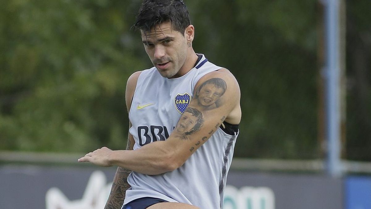 Gago no se retira y está a un paso de sellar su retorno a Vélez