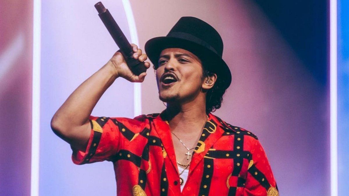 Bruno Mars actuará en los premios Grammy 2026: se une a una lista de ...