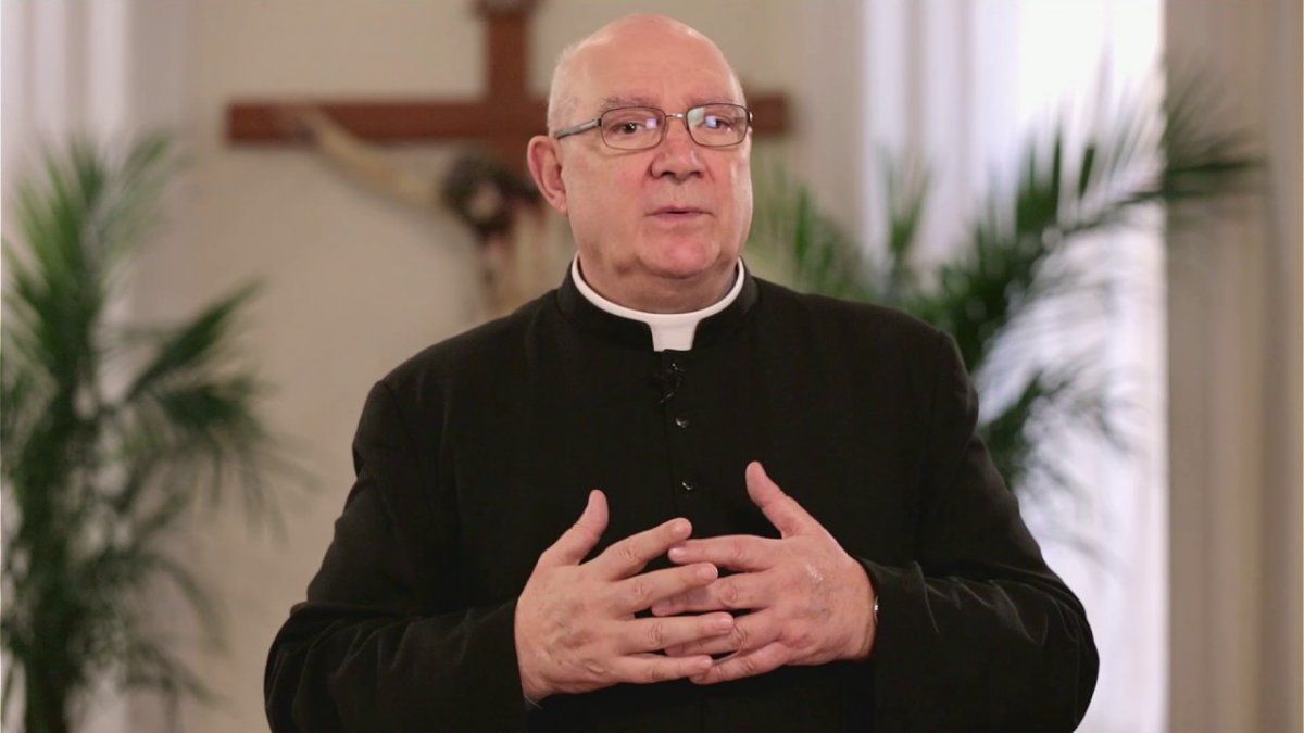 Quién era Carlos Buela, el sacerdote acusado de abuso sexual en Mendoza