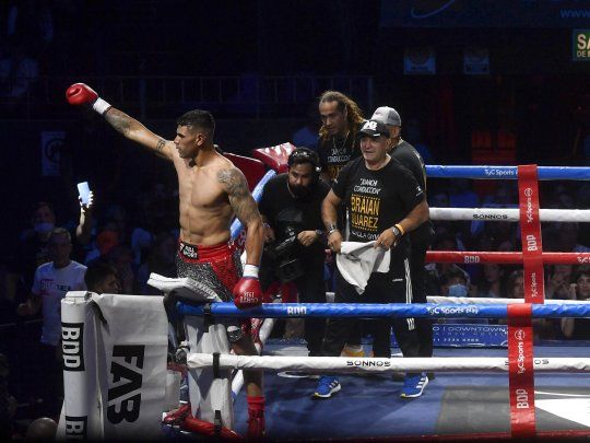 Braian Suárez, nuevo campeón latino mediopesado