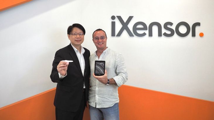 Es uno de los padres de la tinta electrónica, gracias a un desafío de ...