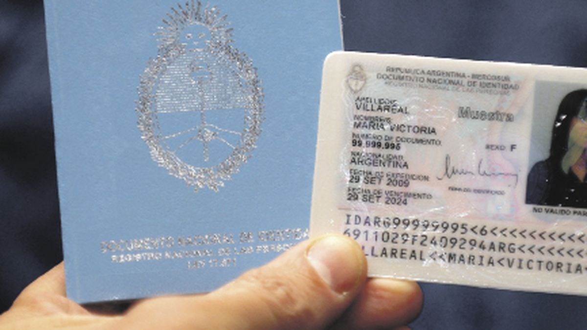 Gobierno actualizó los precios para obtener pasaporte y DNI