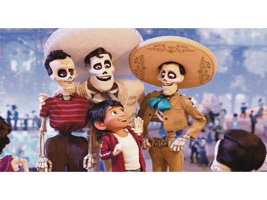 “Coco”: un emotivo y lúcido tributo a México