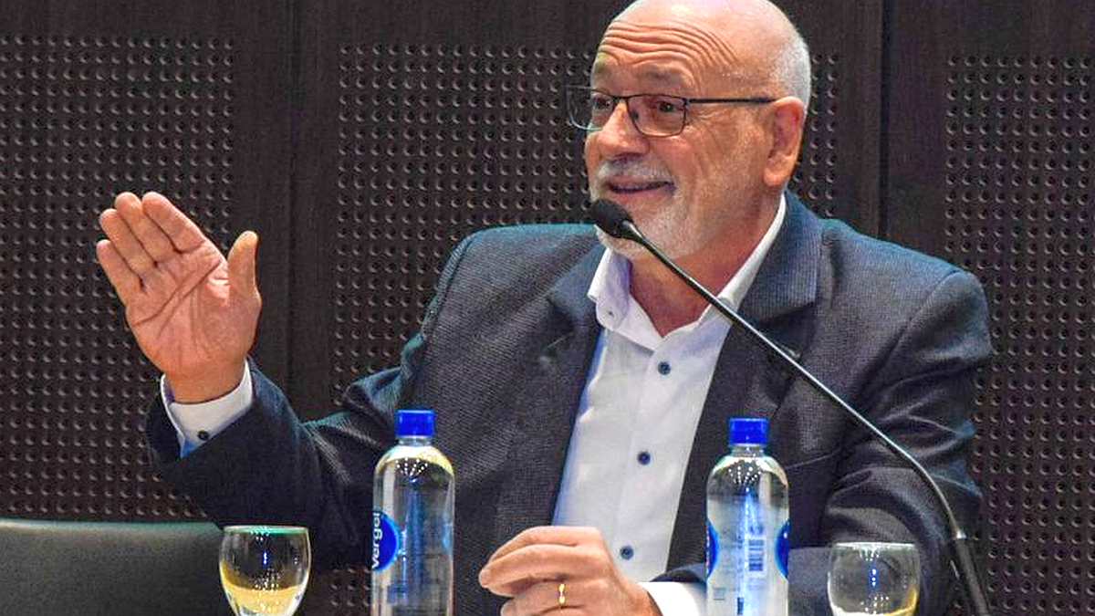 Iván Grgic: el exsacerdote que fue a la guerra, dejó los hábitos, se ...