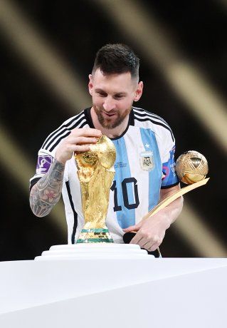 Uno más para la colección: Lionel Messi se llevó el Olimpia de Oro 2022