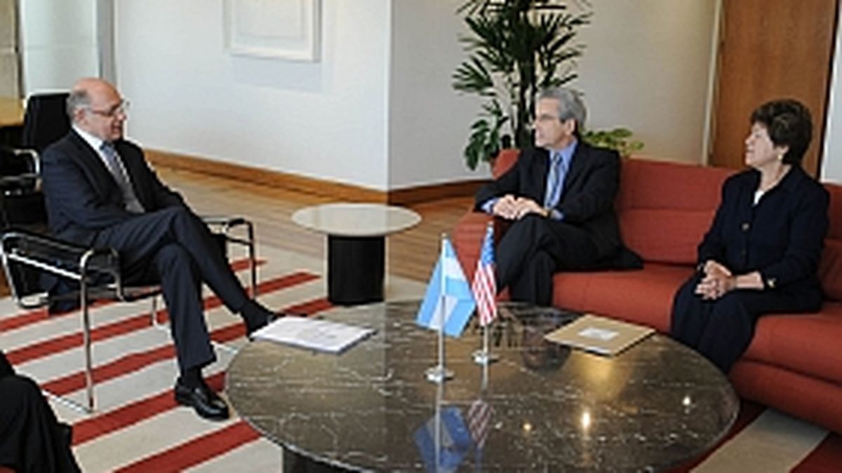 Argentina volvió a pedir a EEUU que levante barreras comerciales al agro