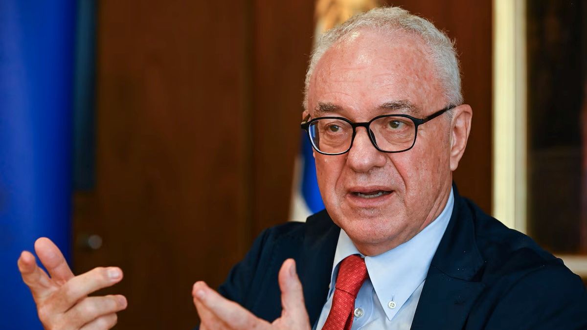 La coalición de gobierno no tiene nada que ver con la política exterior ...