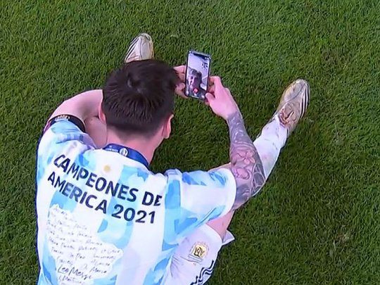 Lionel Messi recordó la videollamada por WhatsApp con Antonela como ...