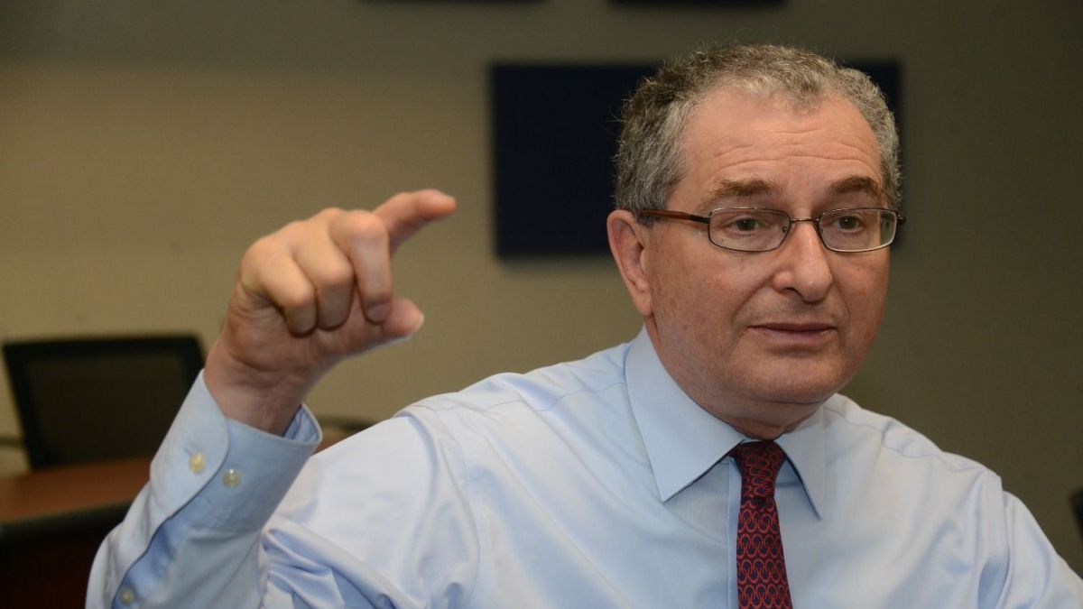 Porzecanski Suprimir Las Presiones Devaluatorias Con Controles Sólo