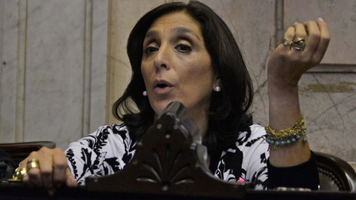 A través de un escrito, Majdalani rechazó las acusaciones de Carrió por ...