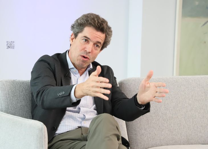 Juliethofl leaks i met at the company in the eastern