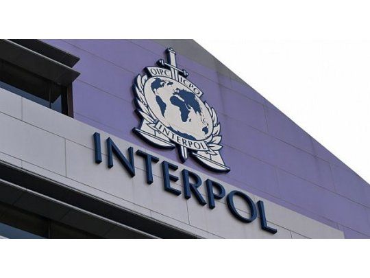 Interpol refuerza la seguridad en París para la Eurocopa