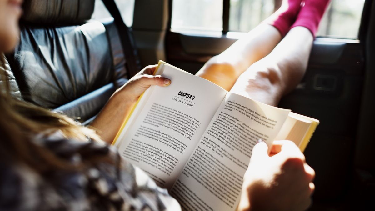 Estos son los beneficios de leer para la salud, según la ciencia