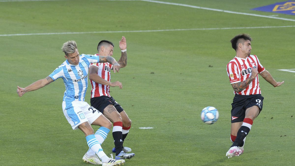 Racing y Estudiantes empataron en La Plata