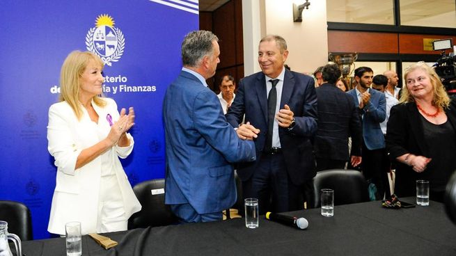 Gabriel Oddone planteó aumentar la competitividad con una agenda de ...