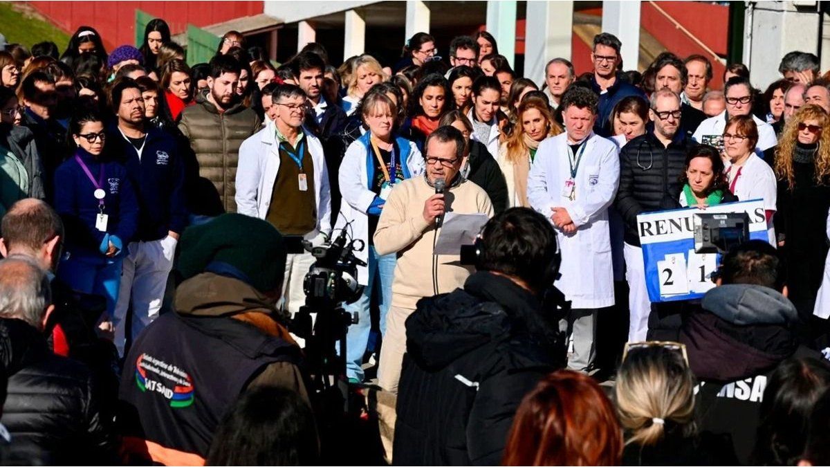 Trabajadores del Hospital Garrahan denunciaron la falta de una ...