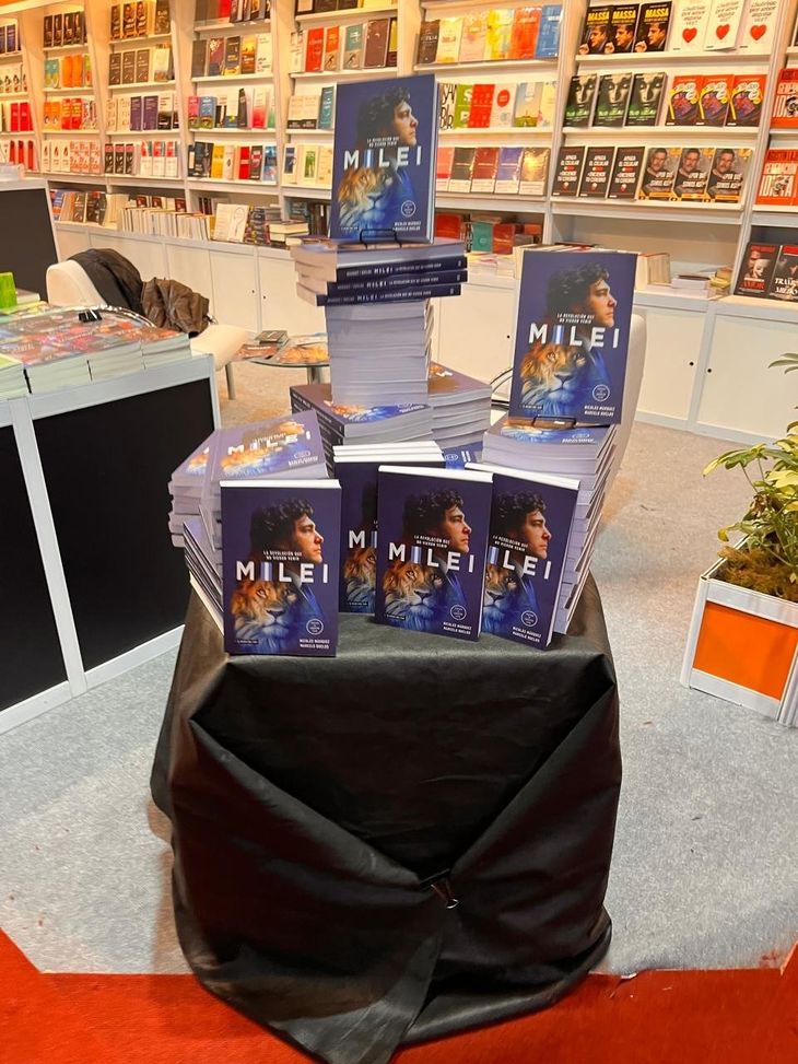 El libro de Javier Milei ya está a la venta: cuánto cuesta y dónde ...