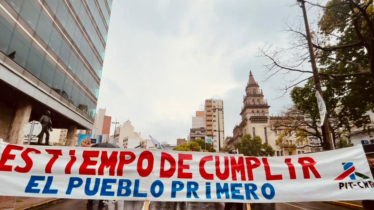 El impuesto al 1% más rico vuelve a enfrentar al gobierno con el PIT-CNT