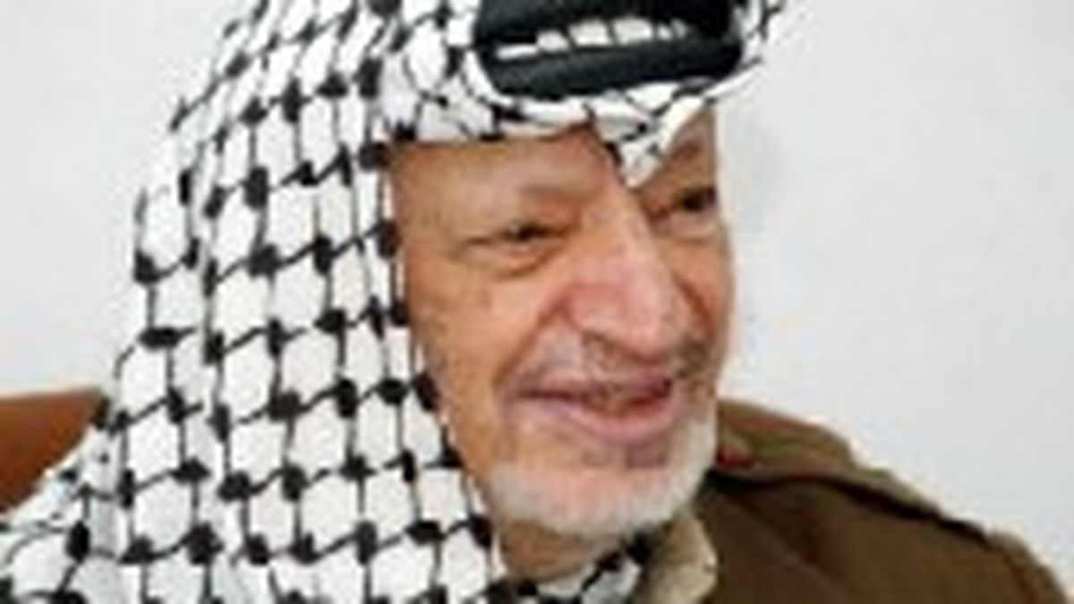 Dicen que intentaron matar a Yasser Arafat con ántrax