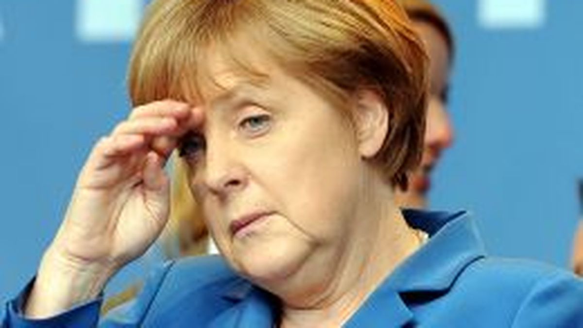 Duro revés para Merkel en crucial elección en Alemania