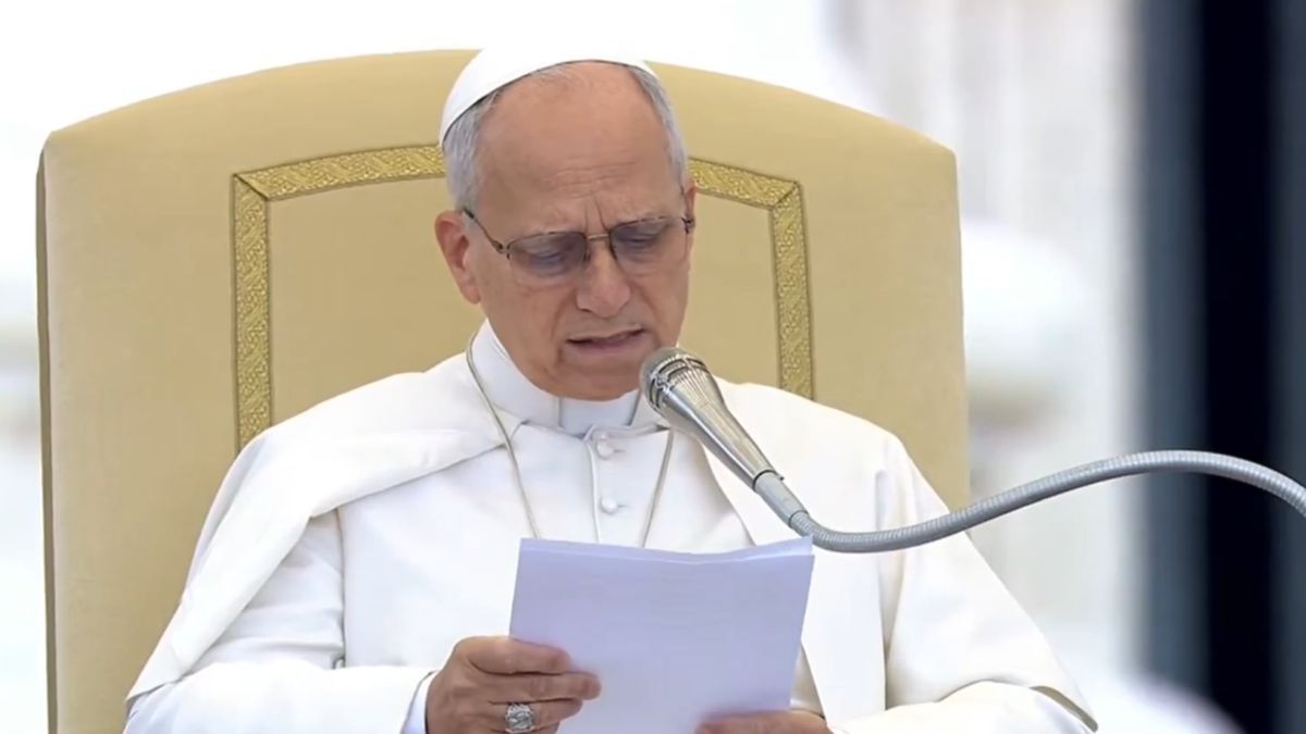 They reveal that the Vatican negotiated an exile for Nicolás Maduro to ...