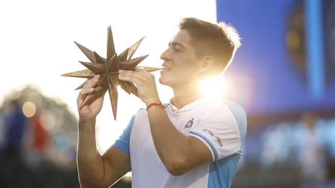 Sebastián Báez logró un título inédito en su carrera con una gran ...