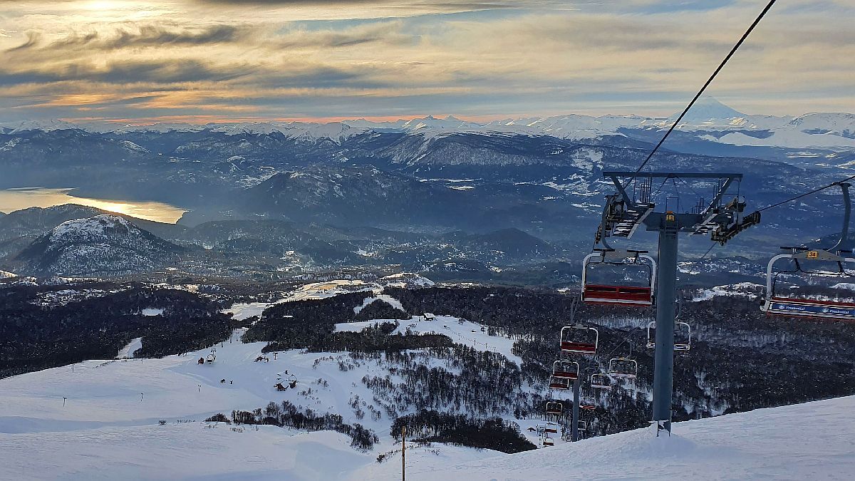 Abre el centro de esquí del Cerro Chapelco: precios y horarios habilitados