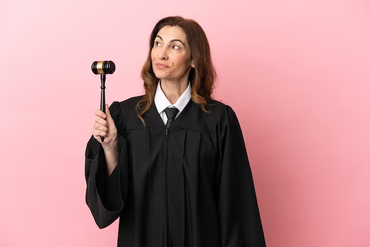 Día Internacional de las Juezas: ¿por qué se conmemora cada 10 de marzo?