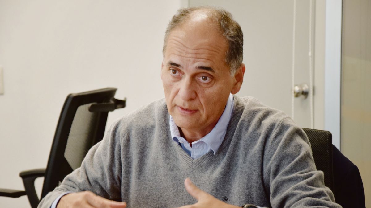 Rodrigo Ramírez: Llueve, se puede sembrar y esto vuelve a tomar el ...