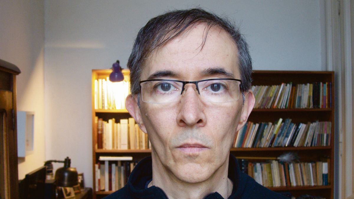 Rimoldi: policial que une historias que atraviesan la gran historia