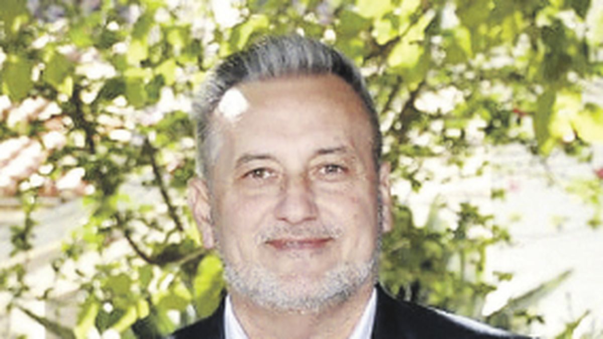 Si gana, Lewandowski apostará a obra pública