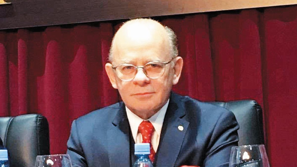 Litvin: Las empresas van a privilegiar pagar los sueldos