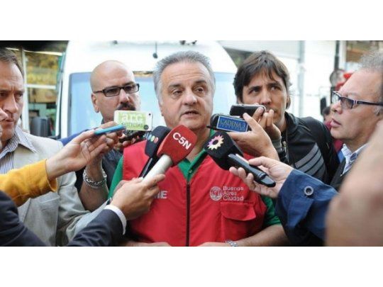 Alberto Crescenti, sobre el chaleco que le regaló a Vidal: No me ...