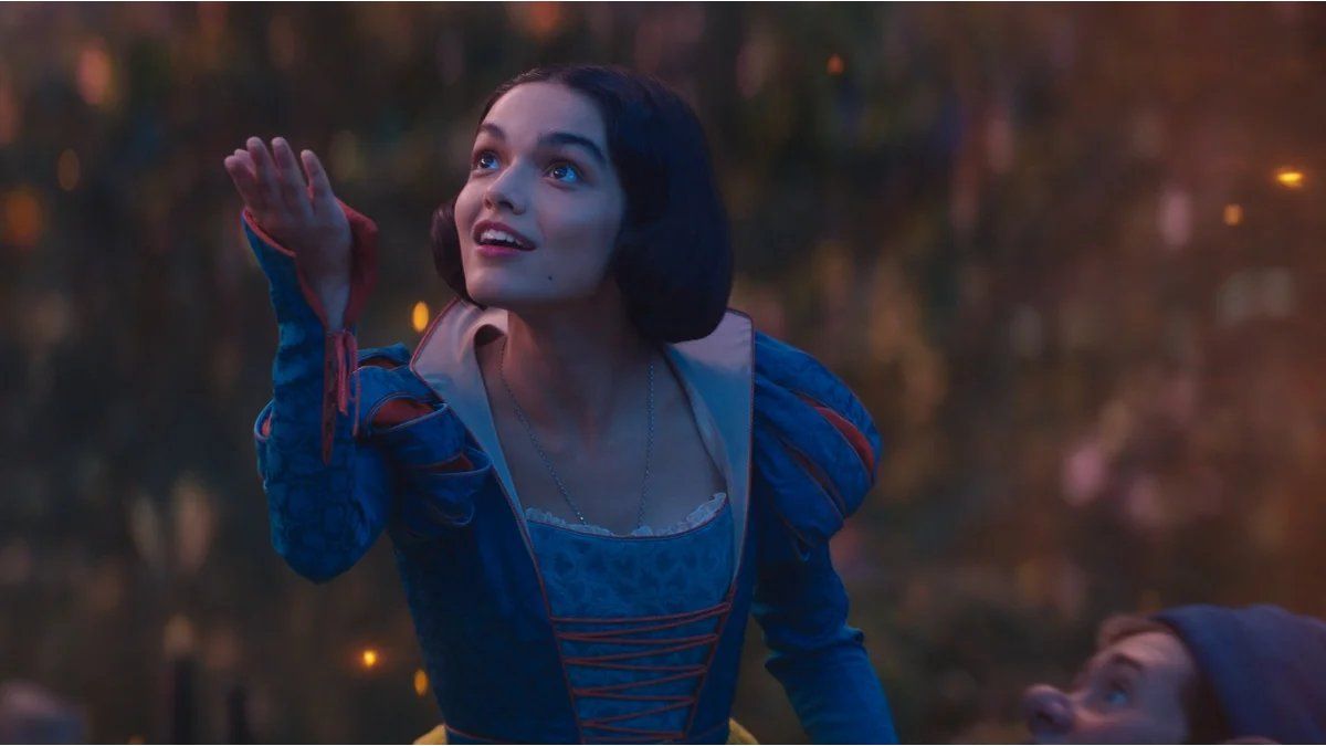 Disney presentó el primer tráiler de Blanca Nieves, película ...