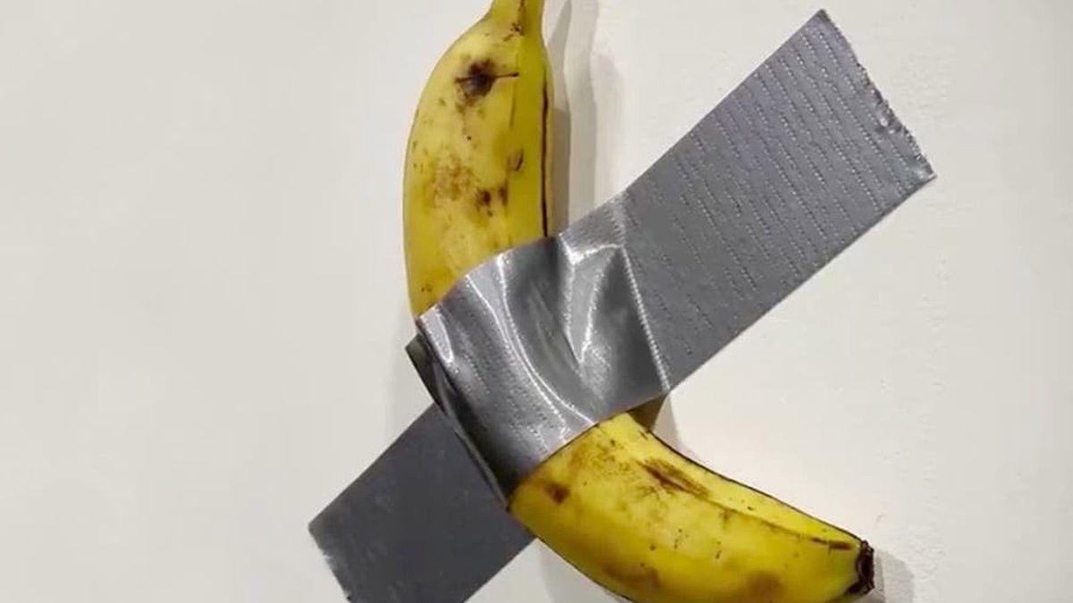 La polémica banana pegada a una pared del artista Cattelan será parte ...
