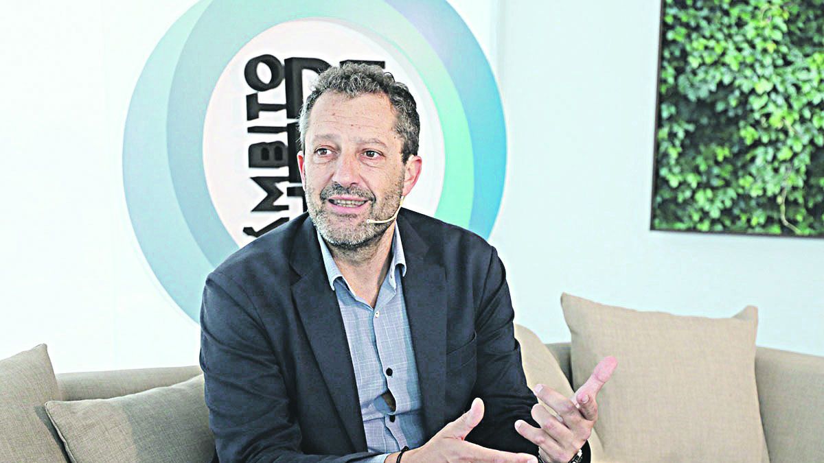Andrés Castellano: Uruguay tiene atributos económicos y políticos que ...