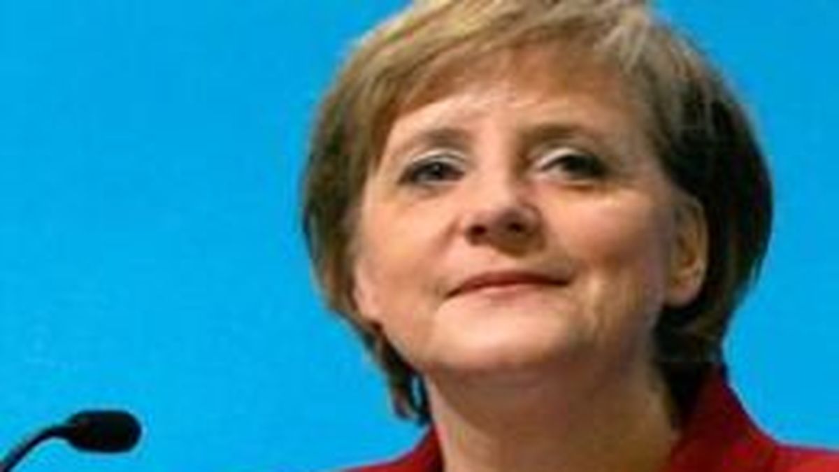 Merkel: Es tiempo de un punto inflexión hacia una nueva Europa