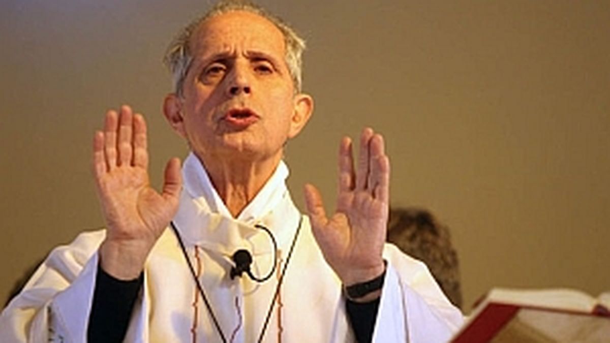 Vaticano hizo oficial designación de Mario Poli como arzobispo de ...