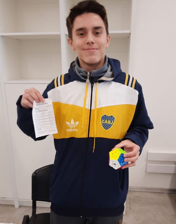 El argentino Leandro Martín López se consagró campéon mundial del torneo de cubo Rubik 2025