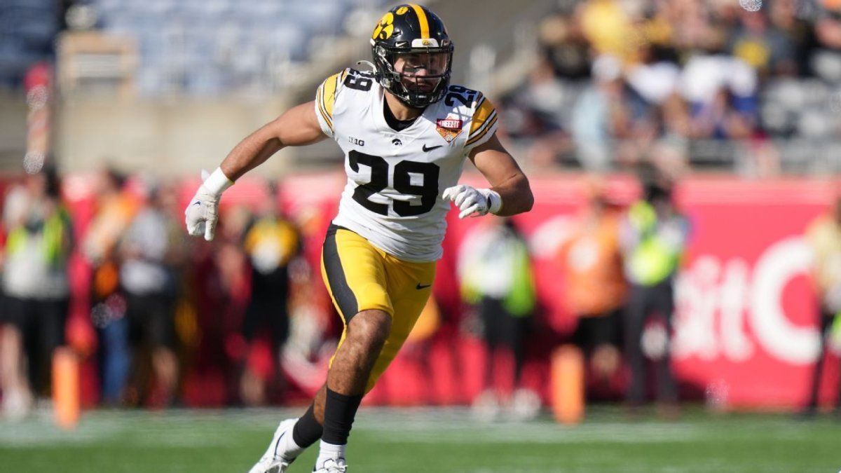 Sebastián Castro llega a Pittsburgh Steelers como agente libre