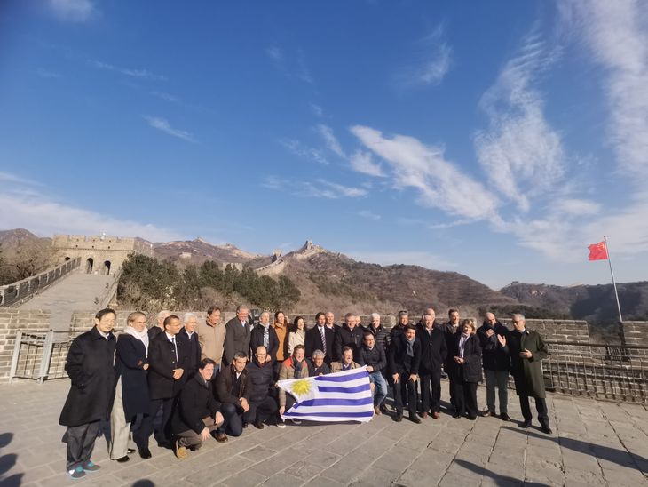 ¿Cómo comienza la agenda de Lacalle Pou en China?