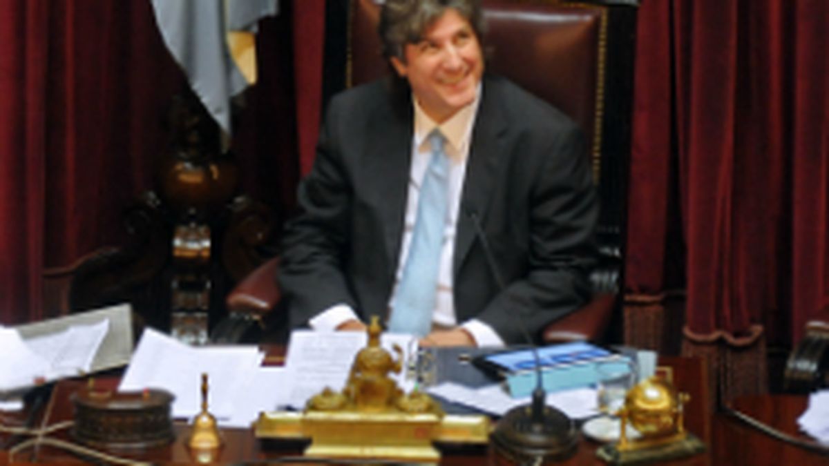 Amado Boudou debutará a cargo de la Presidencia