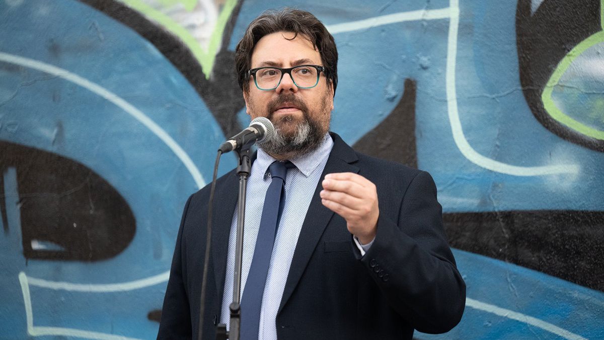 La oposición citará a Mauricio Zunino ante polémica por horas extra en la Intendencia de Montevideo