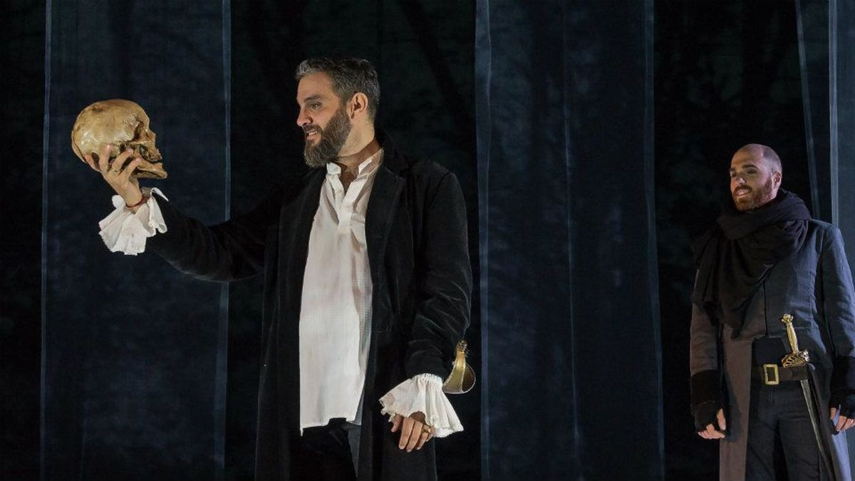 Hamlet: la tragedia en una ópera que se canta en francés