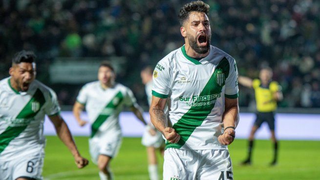 Banfield toma aire con un gran triunfo sobre Argentinos Juniors